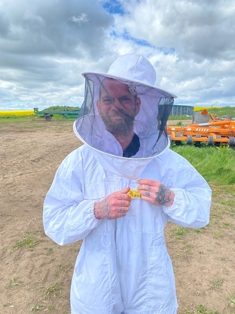 The Sci-Fi Bee Costume - part 1